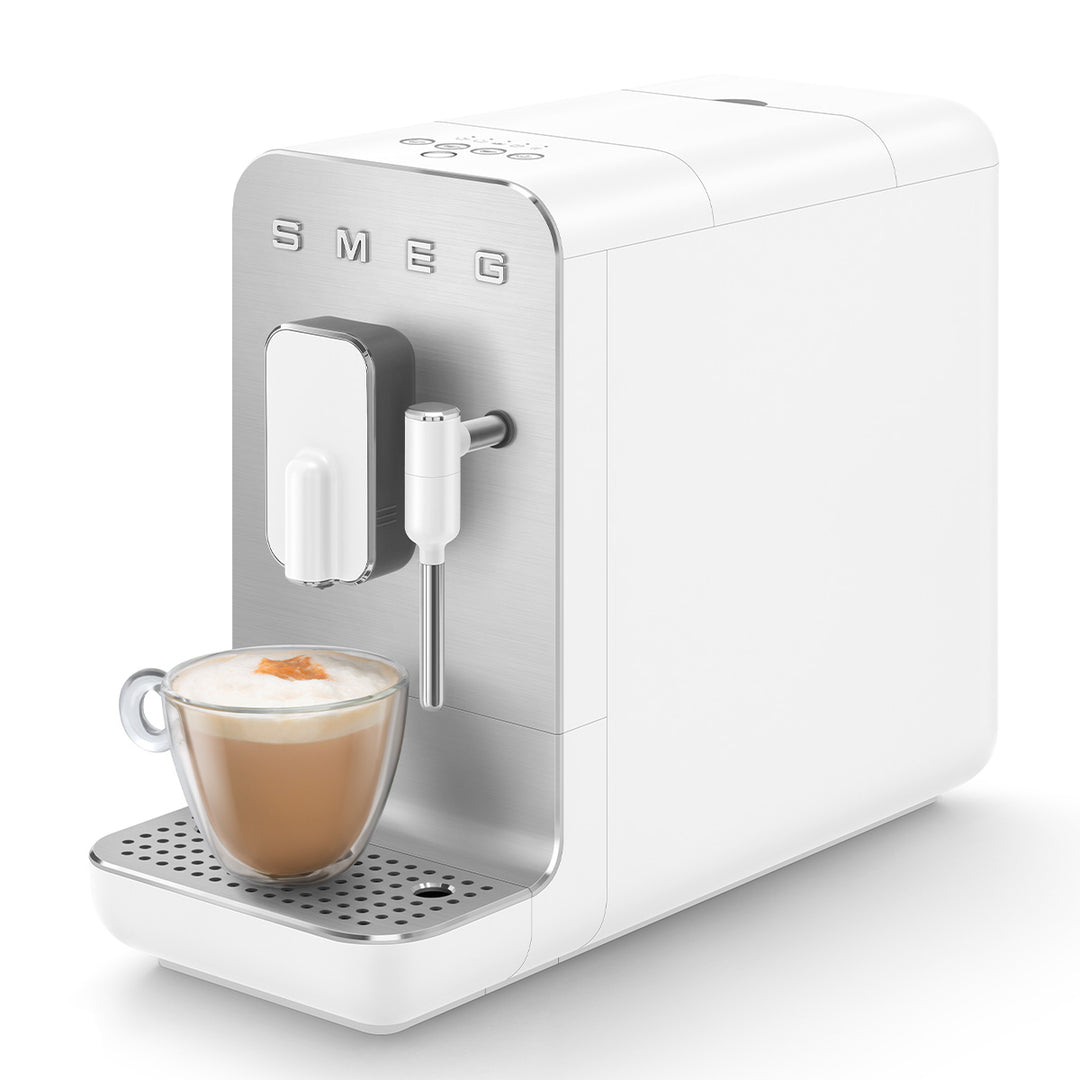 Smeg Super Automatic Espresso Machine with Steam Wand, Matte White #BC ...